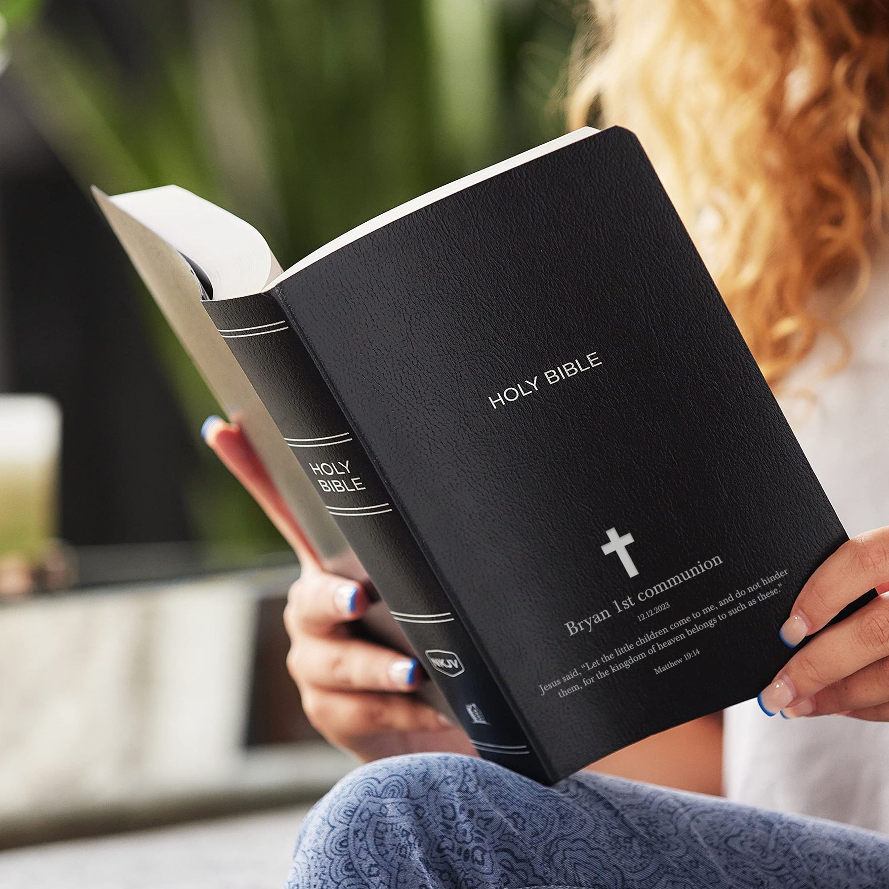 NKJV Black Standard Size Holy Bible Small Print – Shepherds Shelf